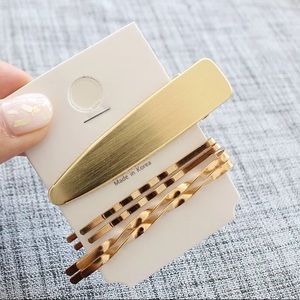 Accessories | Minimalist Gold Triangle Hair Clip Set | Poshmark